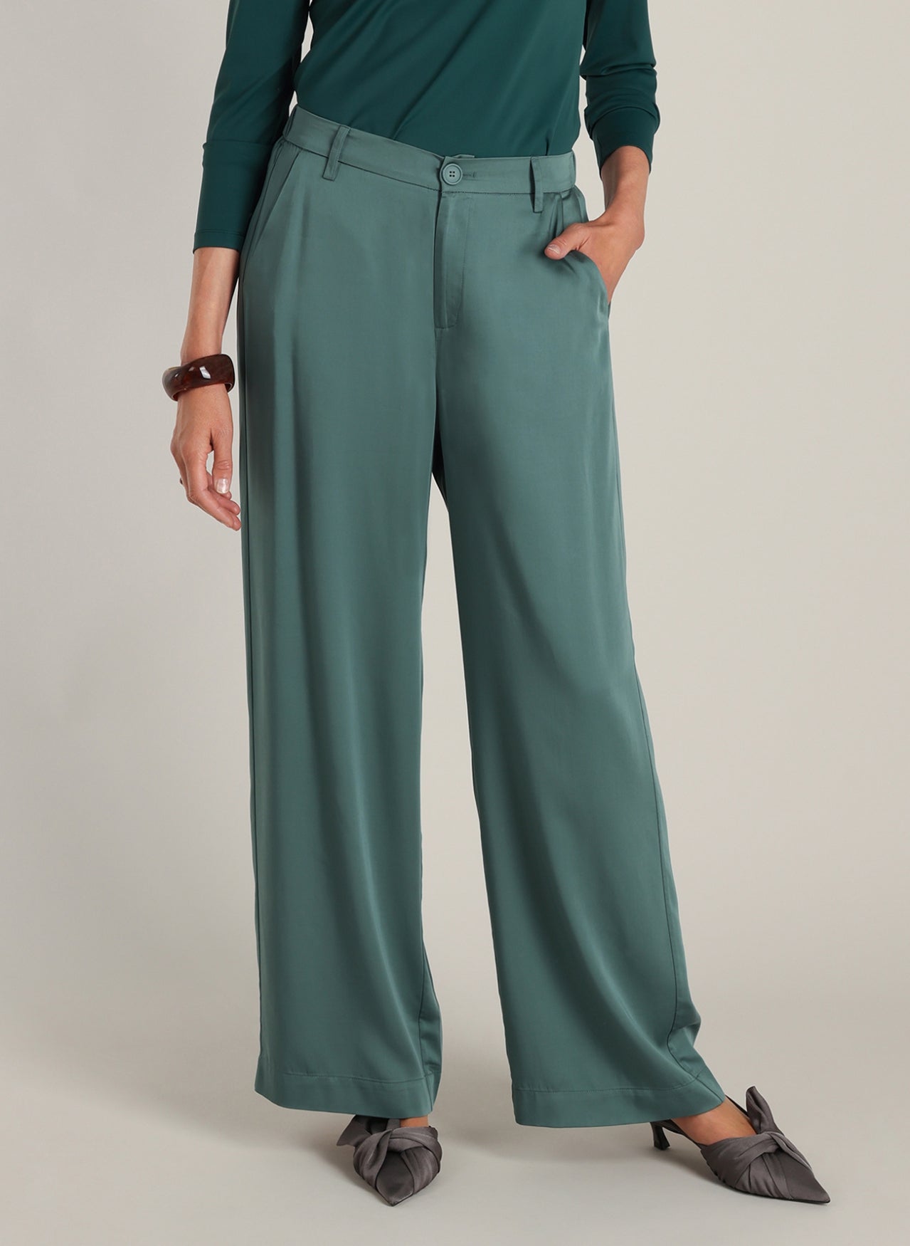 Diana | Dark Mint